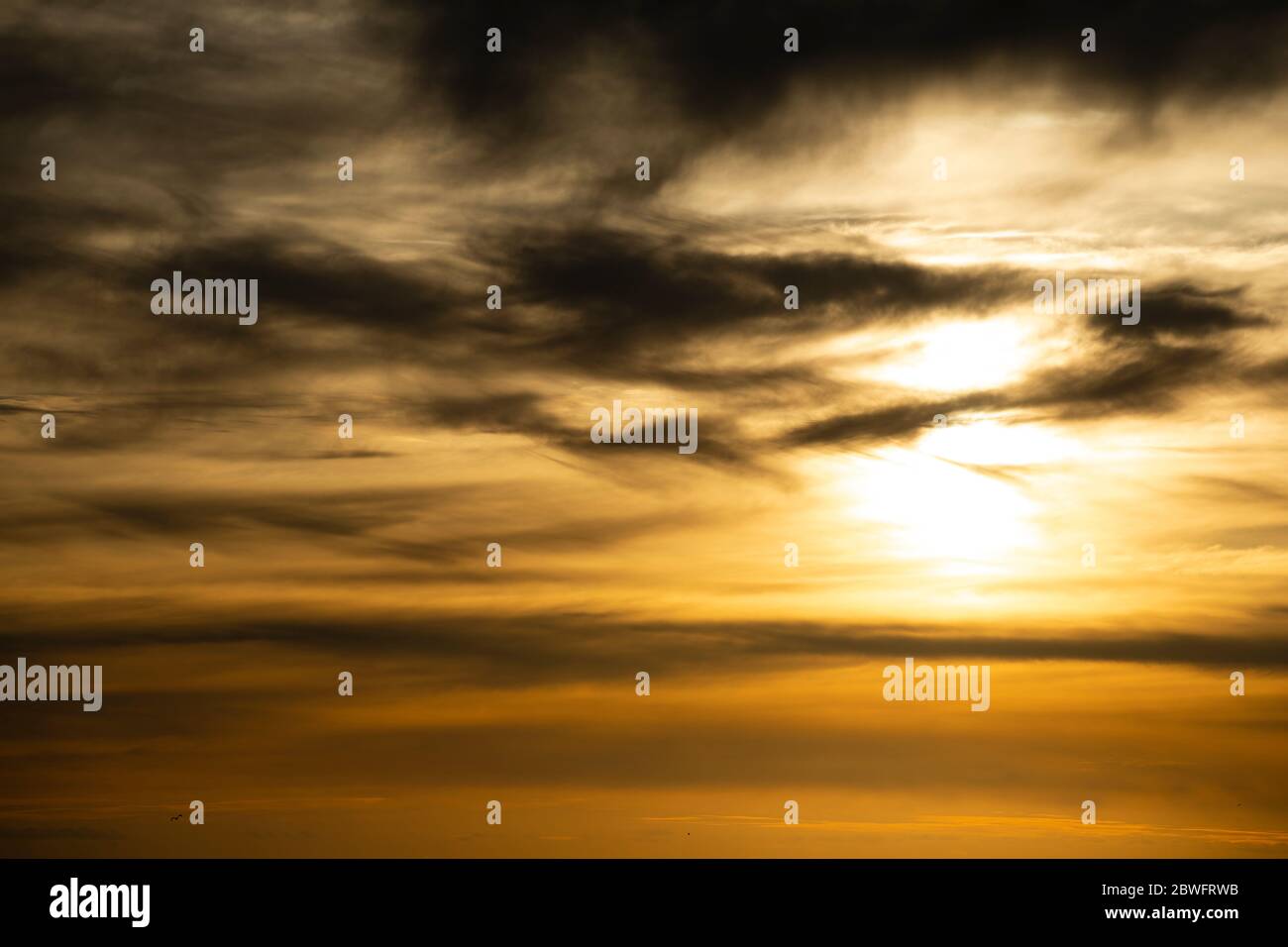 Moody sky with clouds hi-res stock photography and images - Alamy