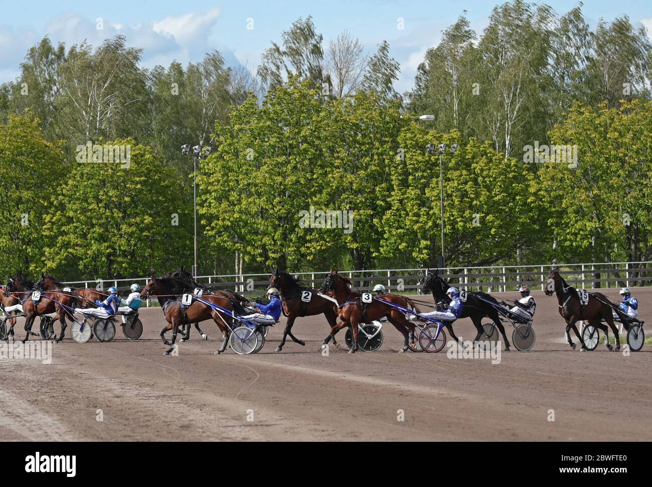Mantorp, Sweden 20200516 Trotting race V75 on an empty Mantorp ...