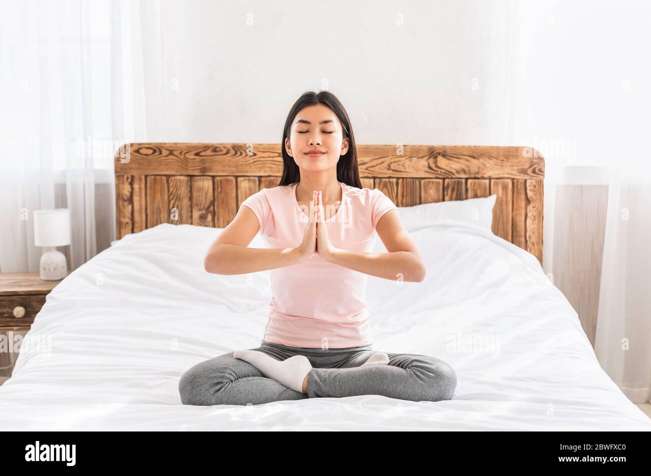 Exercise bed hi-res stock photography and images - Alamy