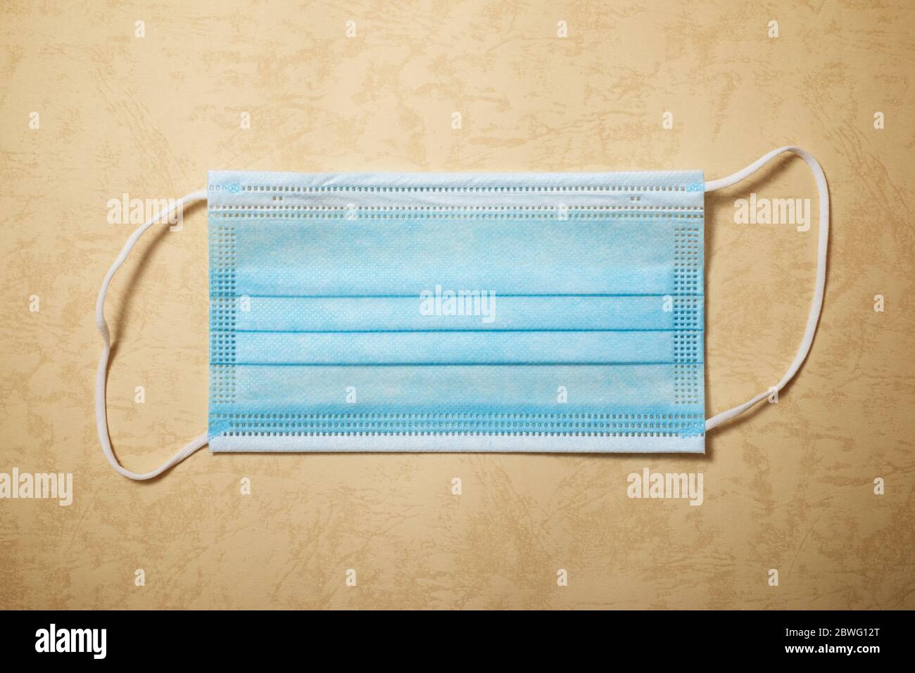 Surgical mask turquoise blue hi-res stock photography and images - Alamy
