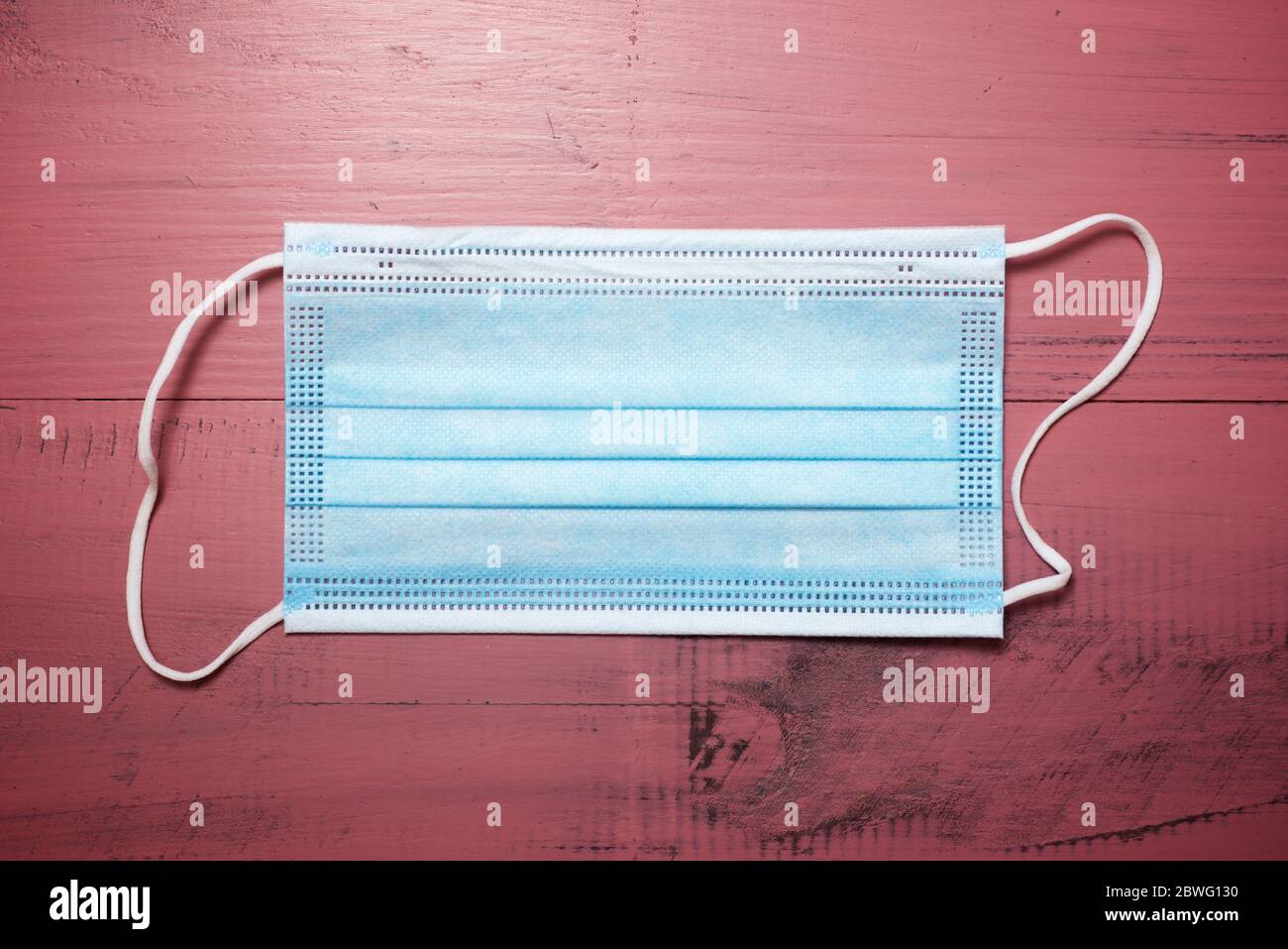 Surgical mask turquoise blue hi-res stock photography and images - Alamy