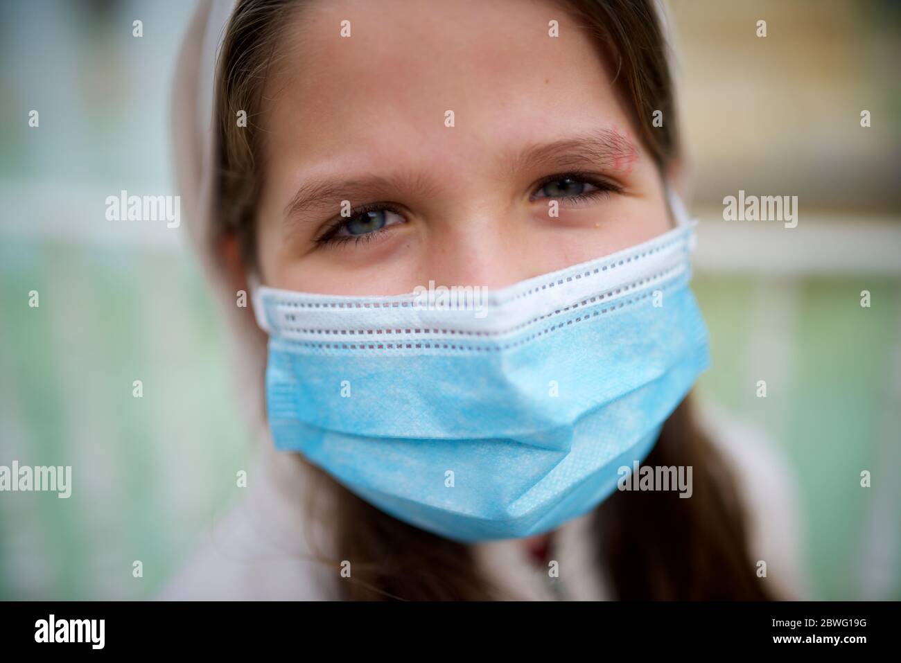 Little mask hi-res stock photography and images - Alamy
