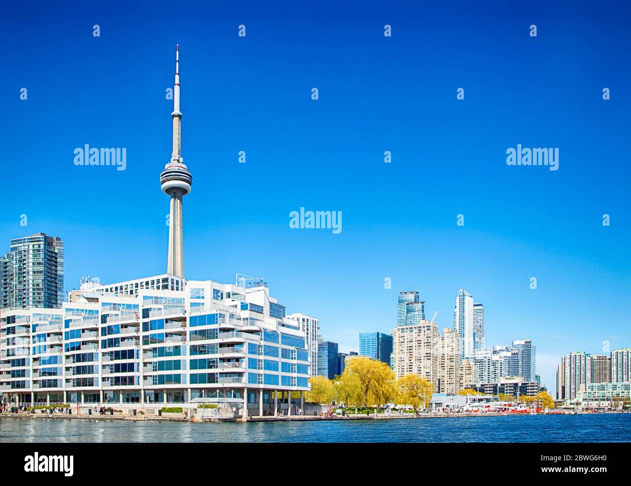 Toronto cn tower 2020 hi-res stock photography and images - Alamy