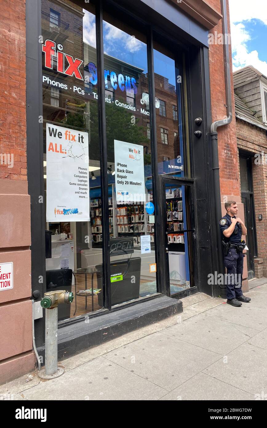 NE YORK, NY- JUNE 1: Police Outside Store in Greenwich Village which ...