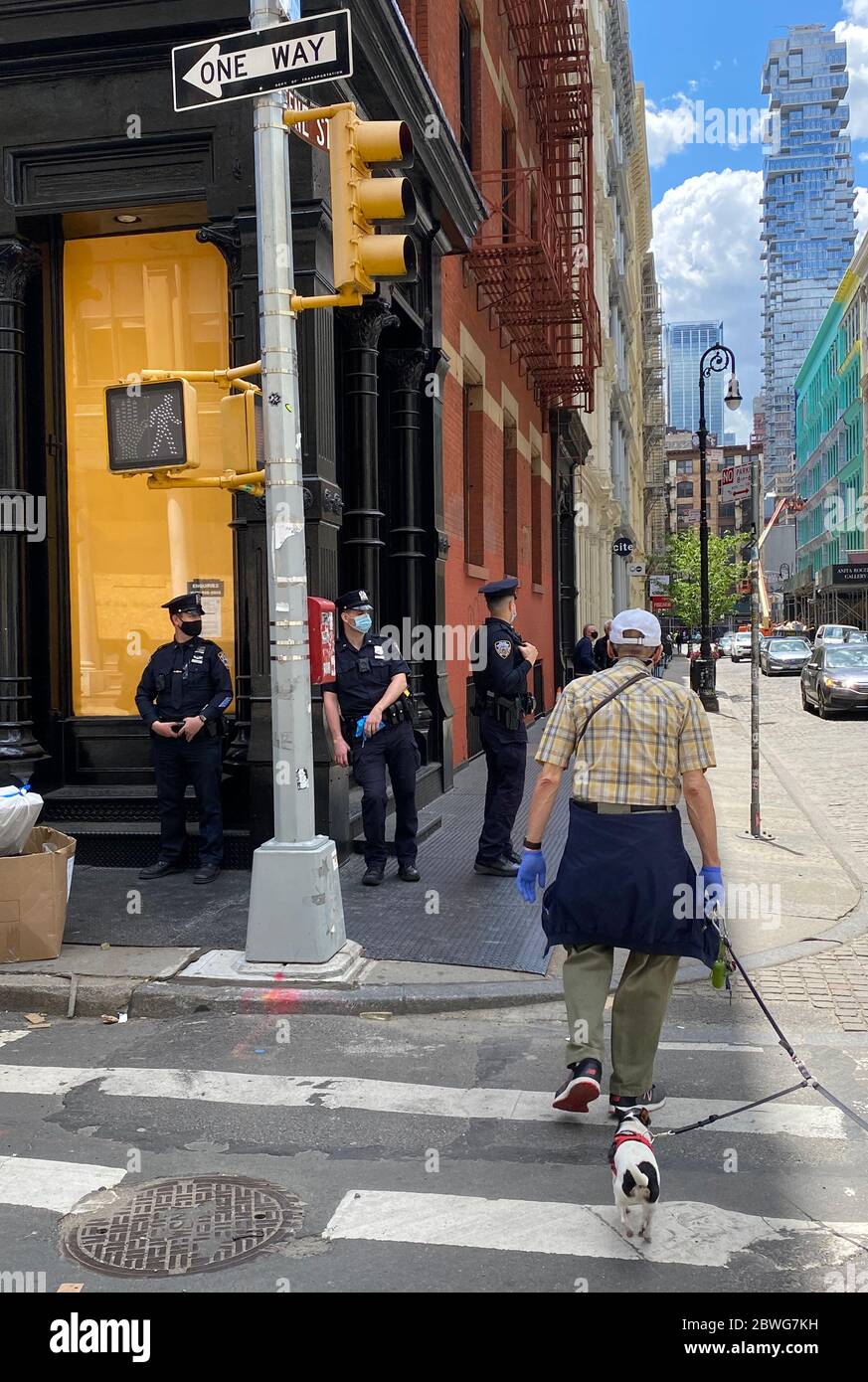 Ne York, NY, USA. 1st June, 2020. Increased police presence in SoHo ...