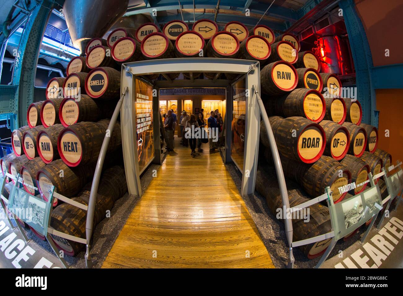 Guinness dublin fish hi-res stock photography and images - Alamy