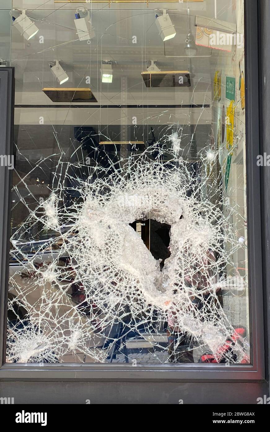 Ne York, NY, USA. 1st June, 2020. View of Dolce & Gabbana as it was ...