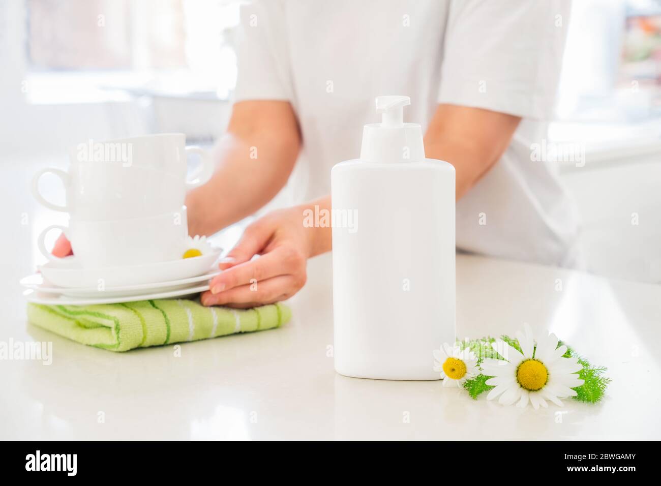 Eco friendly cleaning dish soap with natural chamomile flower ...