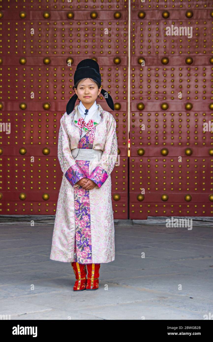 Red cap soldiers hi-res stock photography and images - Alamy