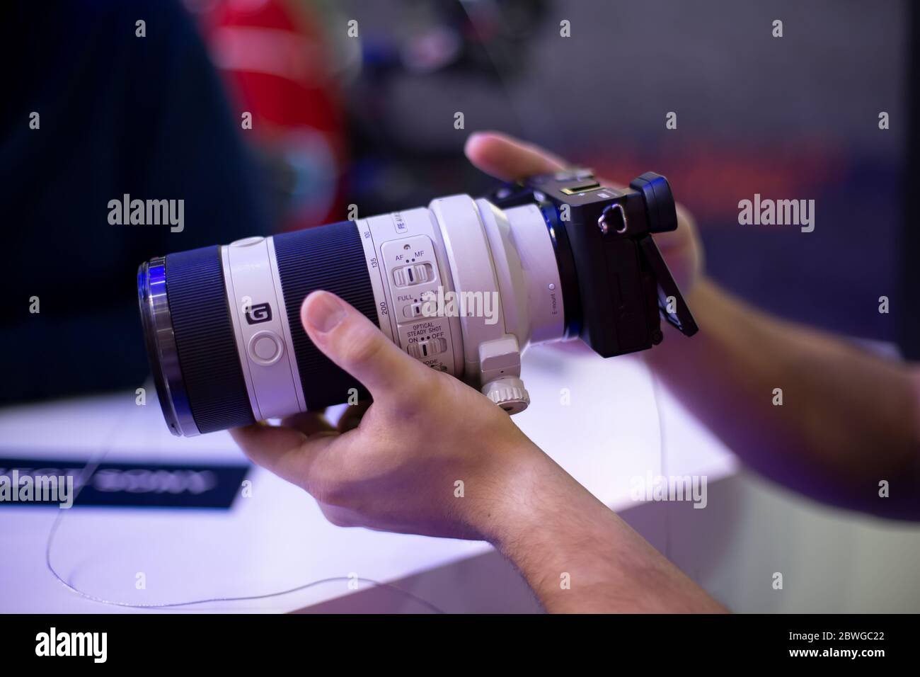 New camera hi-res stock photography and images - Alamy