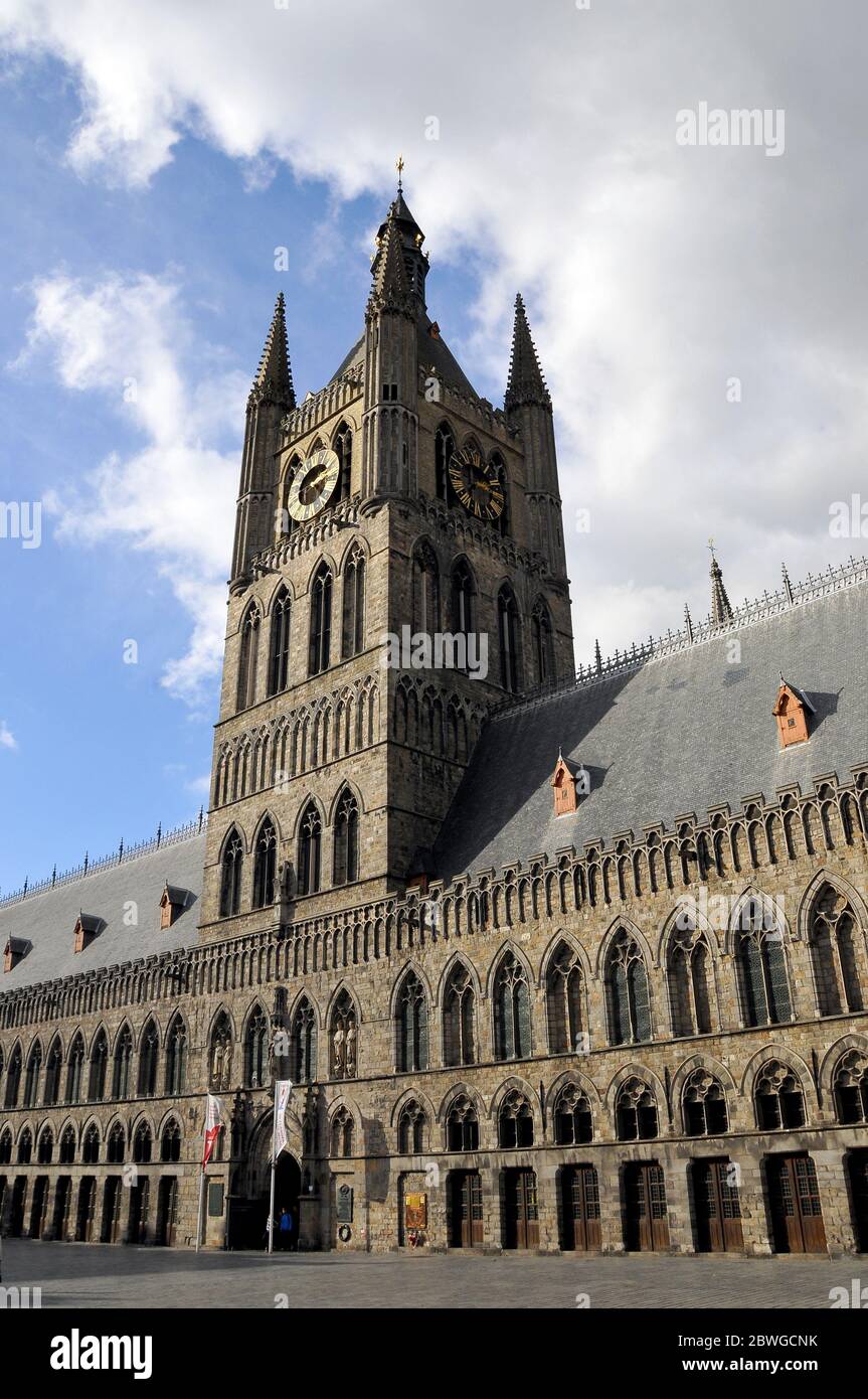 Ypres Cloth Hall, Lakenhal, Lakenhalle, Ypres, Ypern, Ieper, West ...