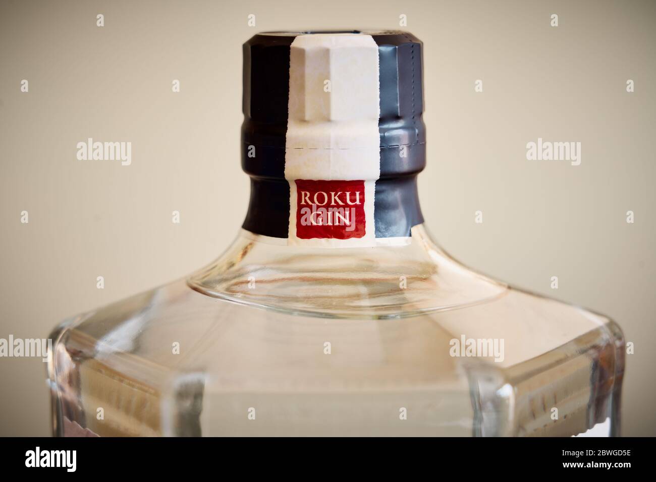 A bottle of Japanese Roku gin Stock Photo - Alamy