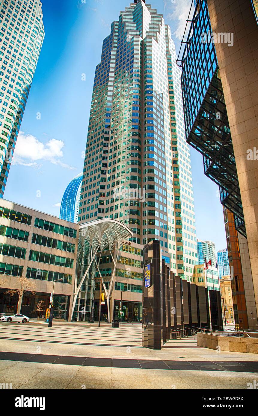 Office buildings in the financial district in downtown Toronto, Ontario ...