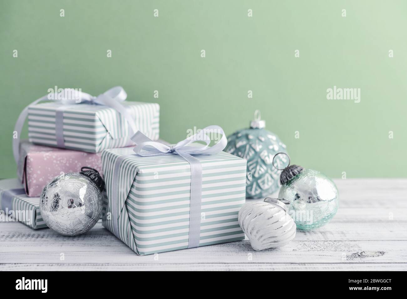 Different shape gift boxes hi-res stock photography and images - Alamy