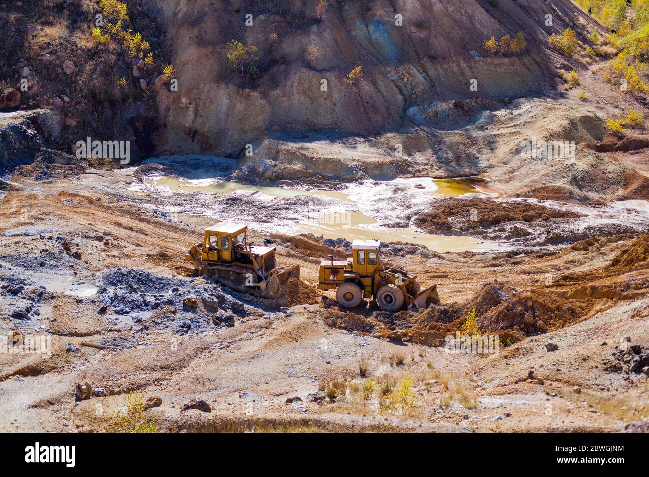 Pit digging machines hi-res stock photography and images - Alamy