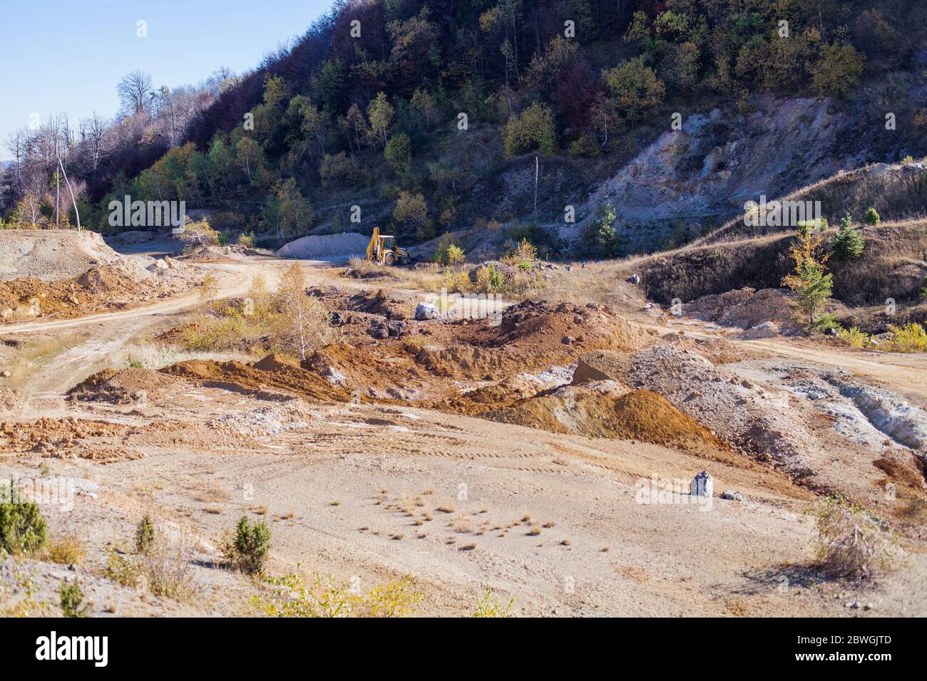 Pit digging machines hi-res stock photography and images - Alamy