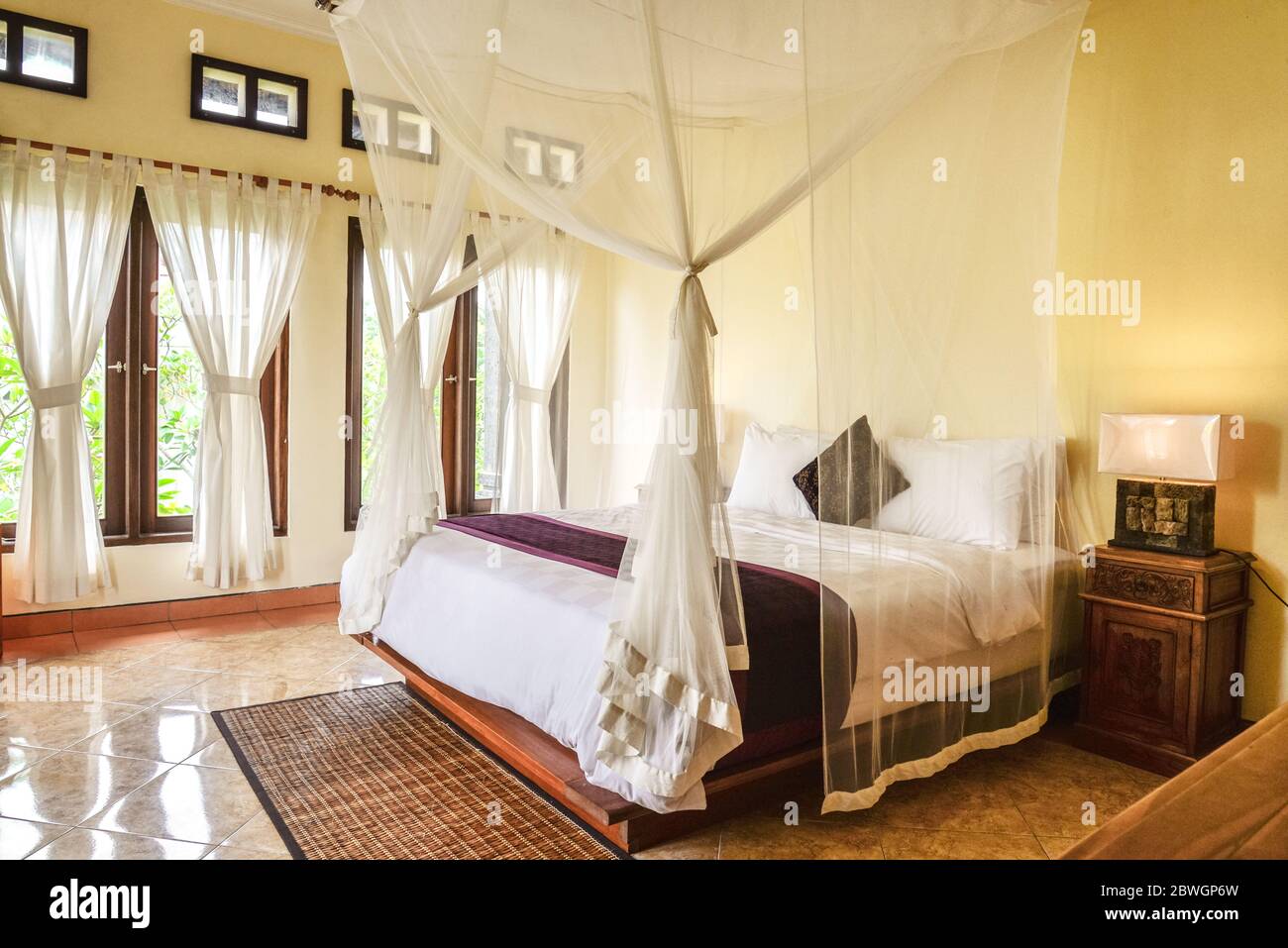 Canopy bed bali hi-res stock photography and images - Alamy