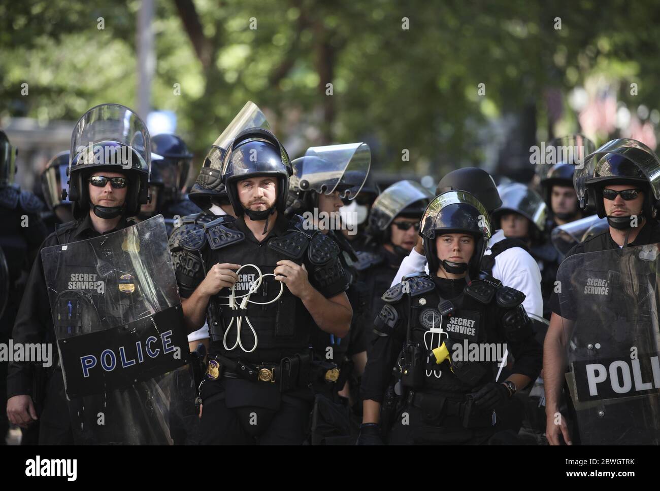 Washington, United States. 01st June, 2020. Uniformed Secret Service ...