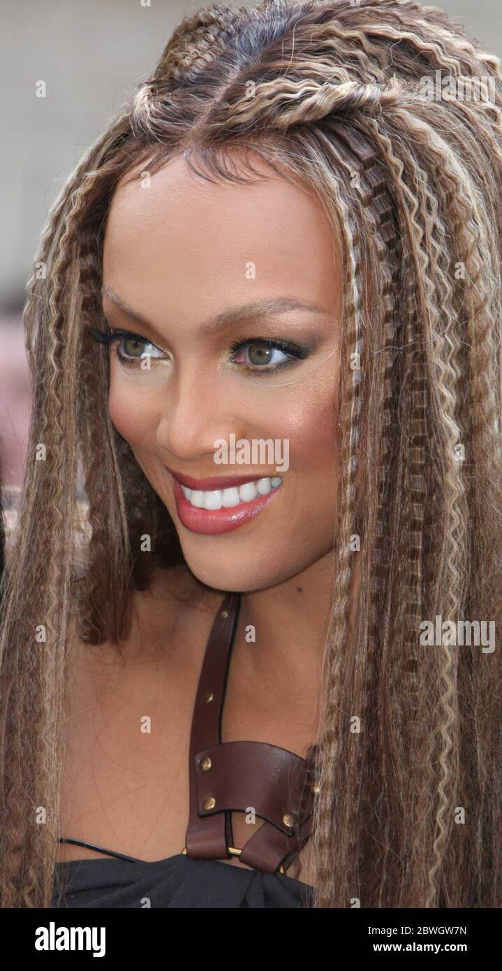 Tyra banks 2008 hi-res stock photography and images - Alamy