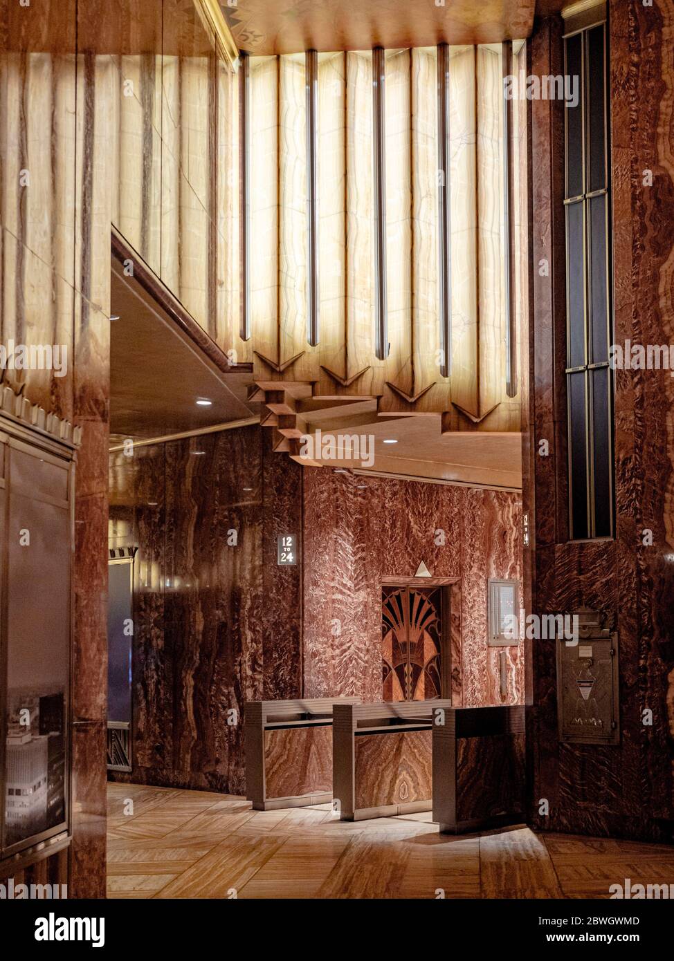 Chrysler Building Interior High Resolution Stock Photography and Images ...