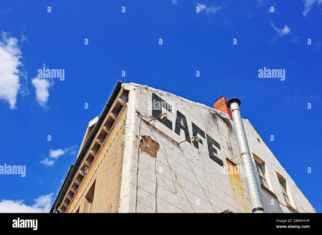 Gable end sign hi-res stock photography and images - Alamy
