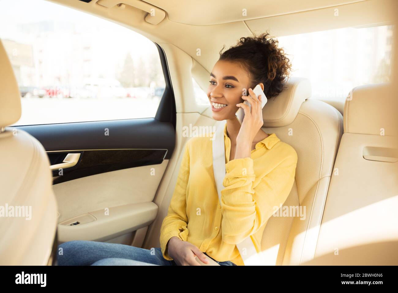 Female taxi cab driver hi-res stock photography and images - Alamy