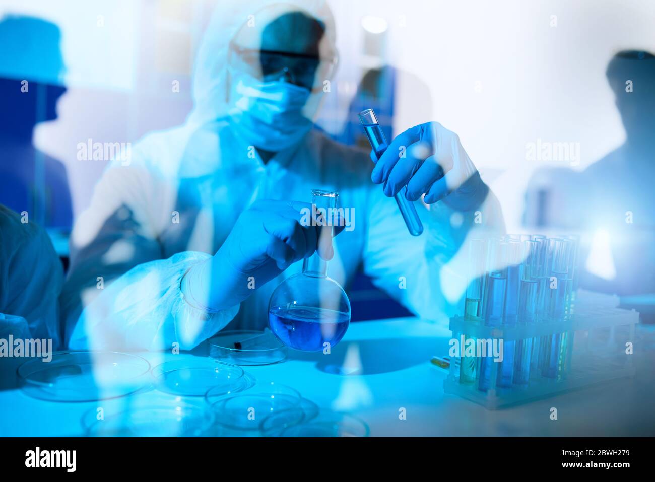 Business science laboratory hi-res stock photography and images - Alamy