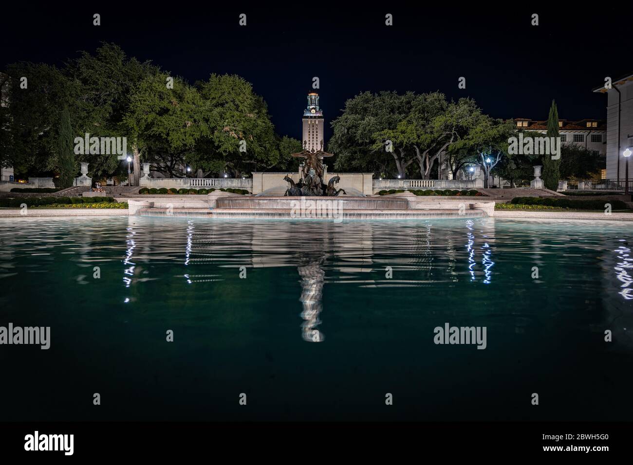 The University of Texas Tower Stock Photo - Alamy