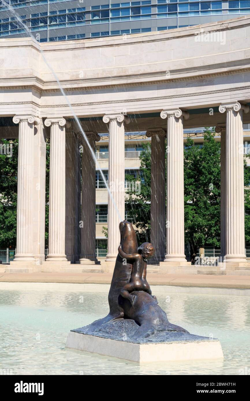 Fountain,Civic Center Cultural Complex,Denver,Colorado,USA Stock Photo ...