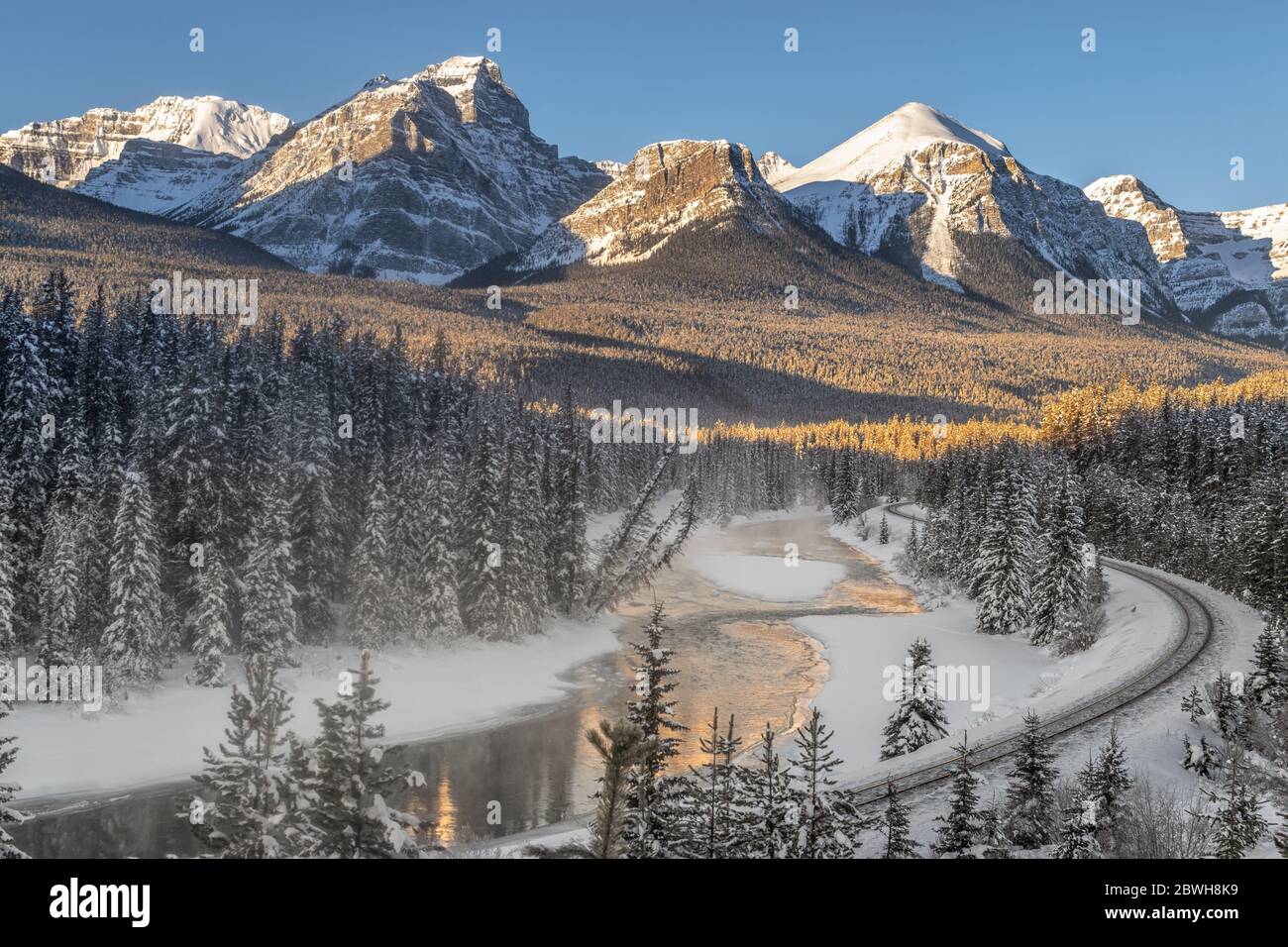 Trans Canadian Railroad, Morants Curve, Lake Louise, Alberta Stock ...