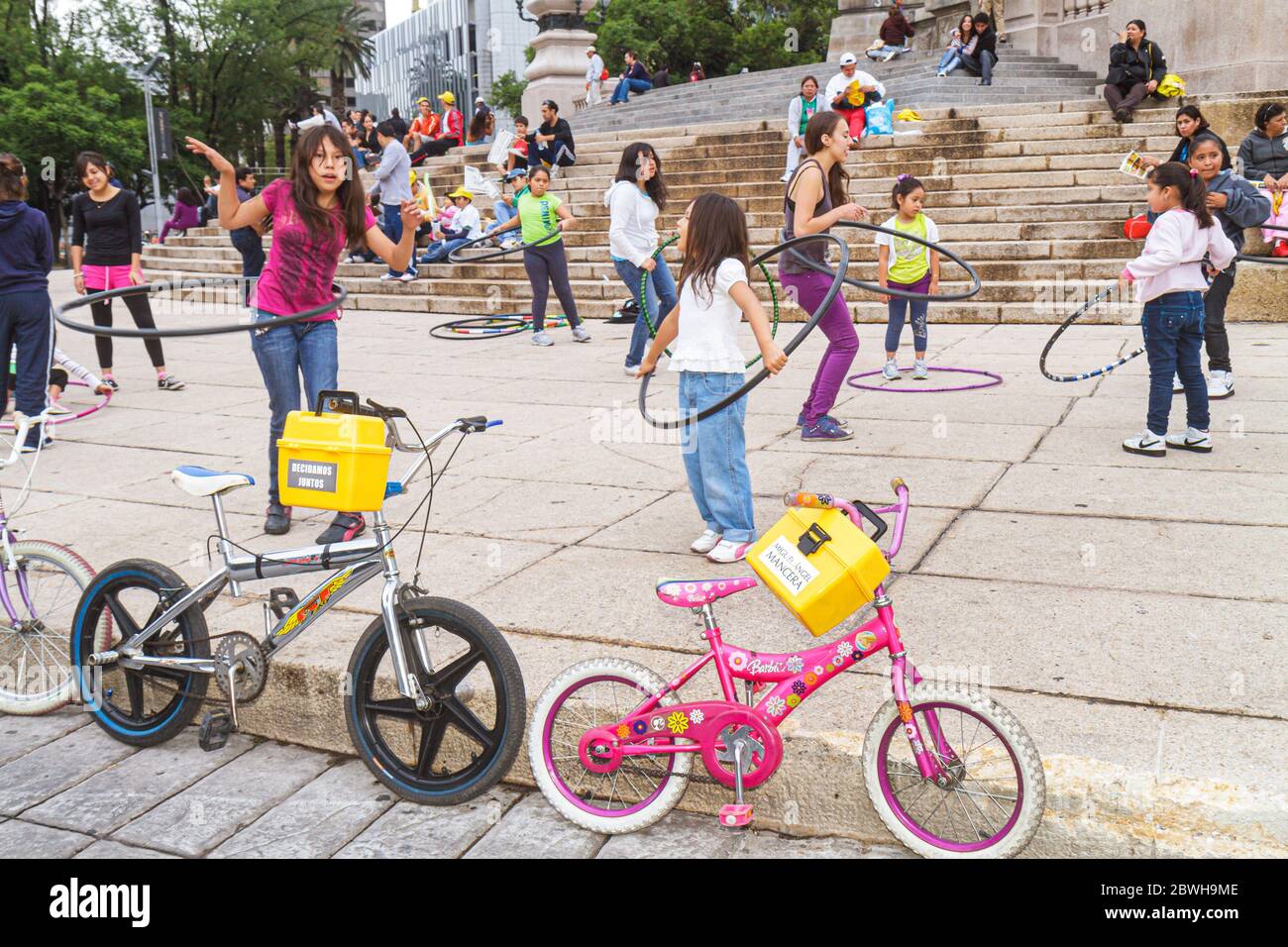 Mexico City,Mexican,Hispanic Latin Latino ethnic,Paseo de la Reforma ...