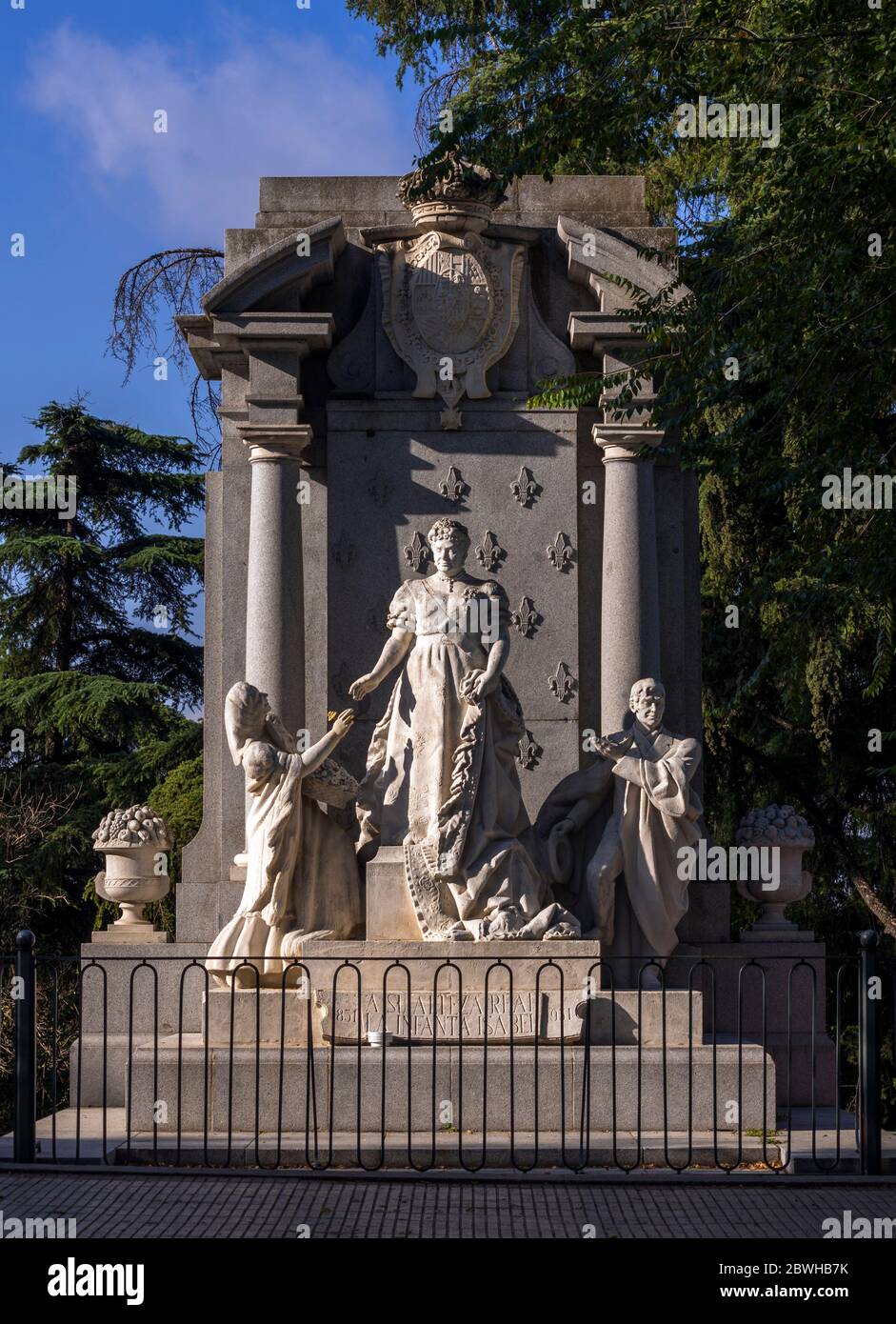 Monumento a la Infanta doña Isabel de Borbón. Madrid. España Stock ...