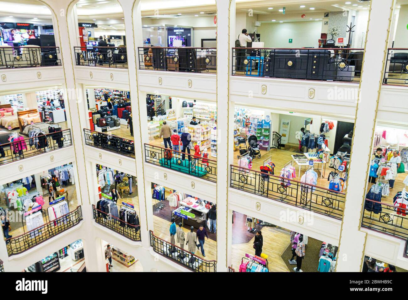 El palacio de hierro mexico hi-res stock photography and images - Alamy