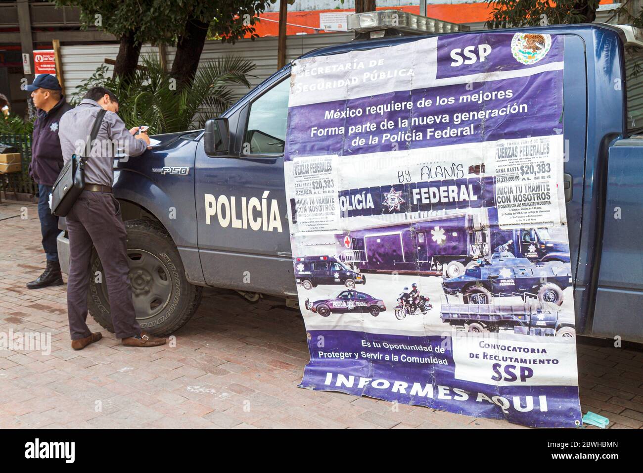 Zona de 1 metro hi-res stock photography and images - Alamy