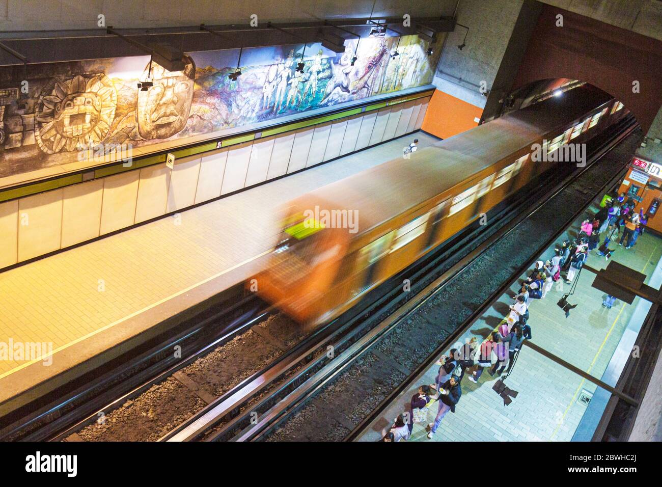 Copilco metro station mexico city hi-res stock photography and images ...