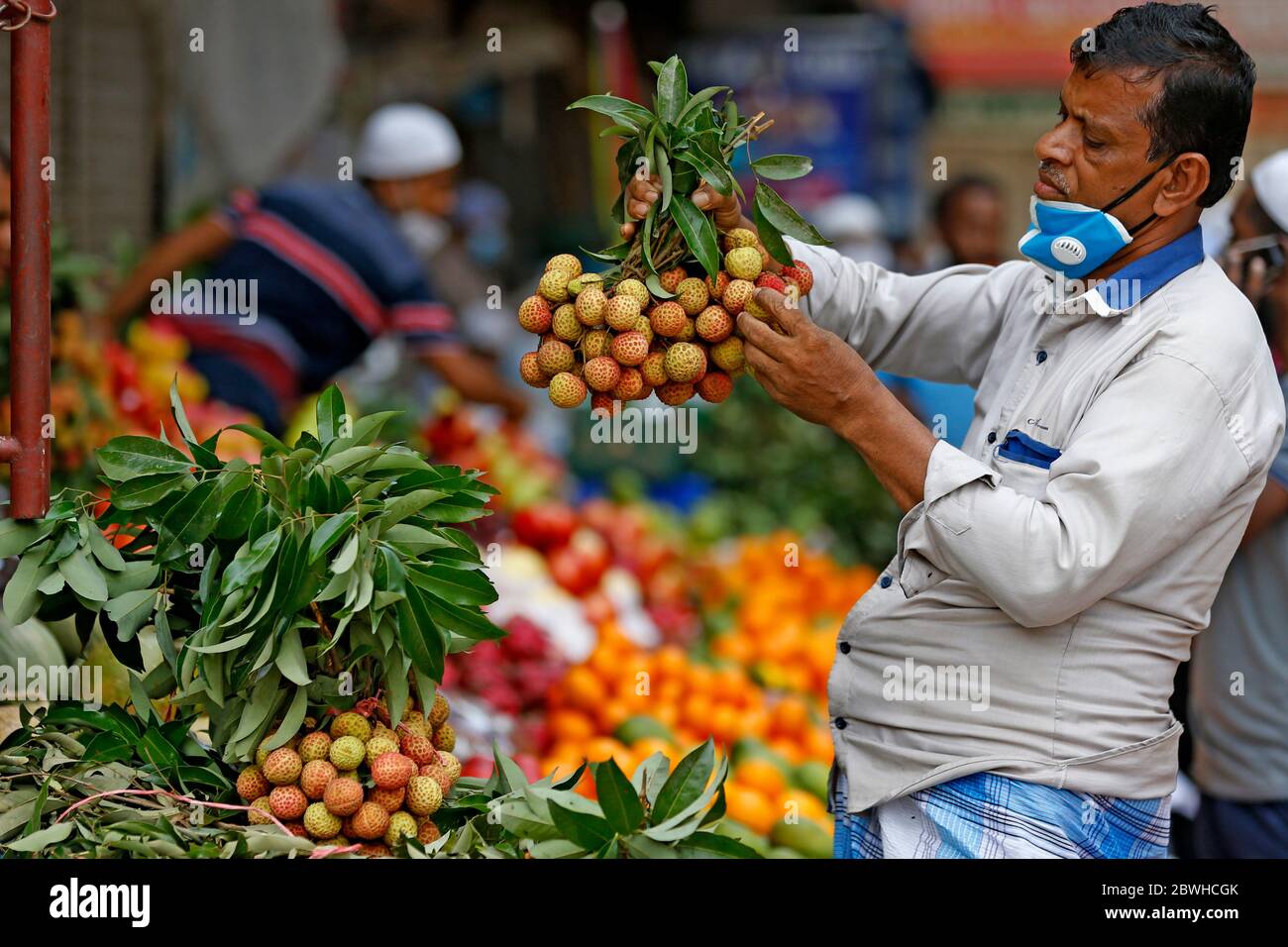 Mango market bangladesh hi-res stock photography and images - Alamy