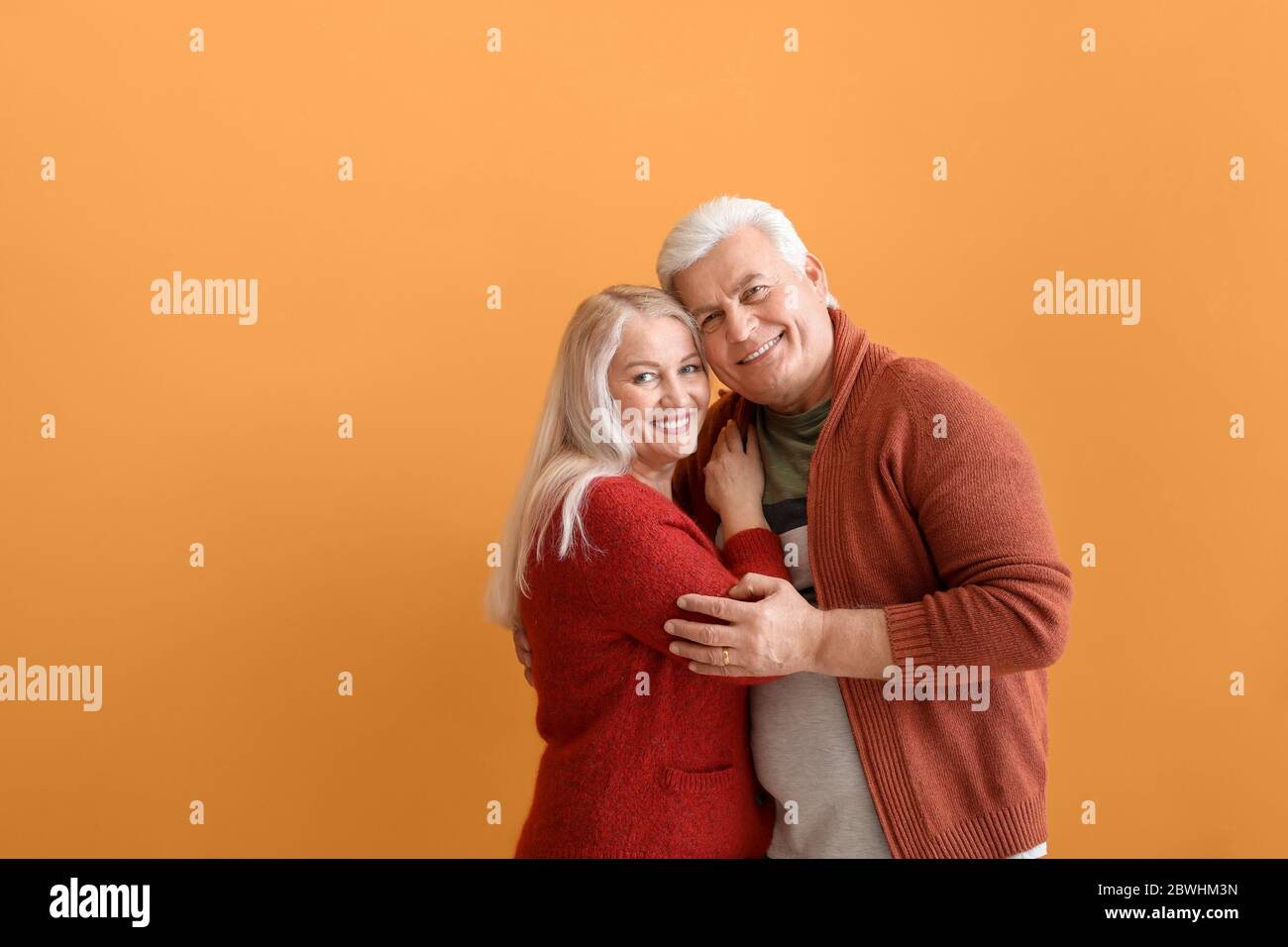 Portrait elderly retired trendy hi-res stock photography and images - Alamy