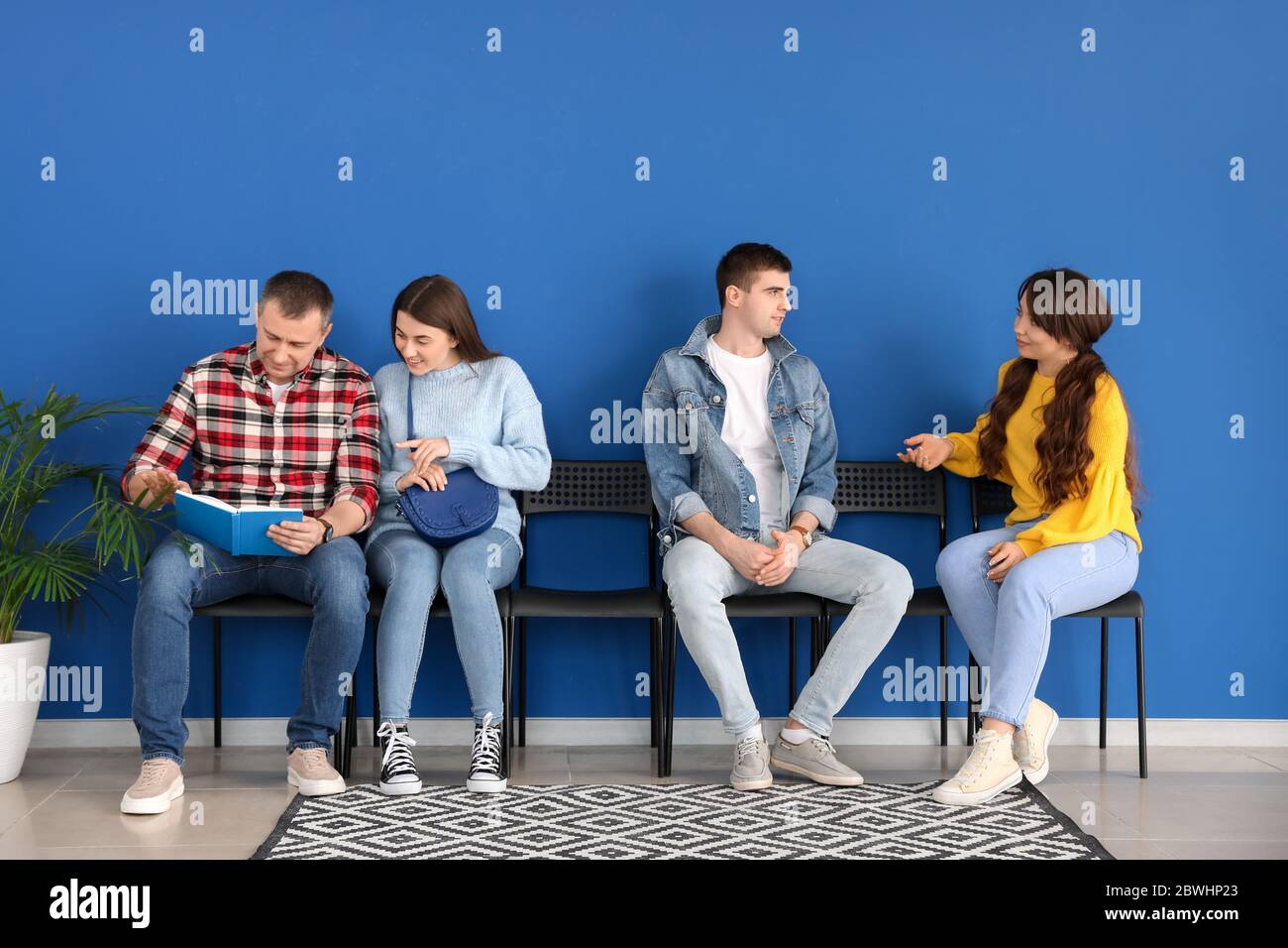 Wait your turn next in line hi-res stock photography and images - Alamy