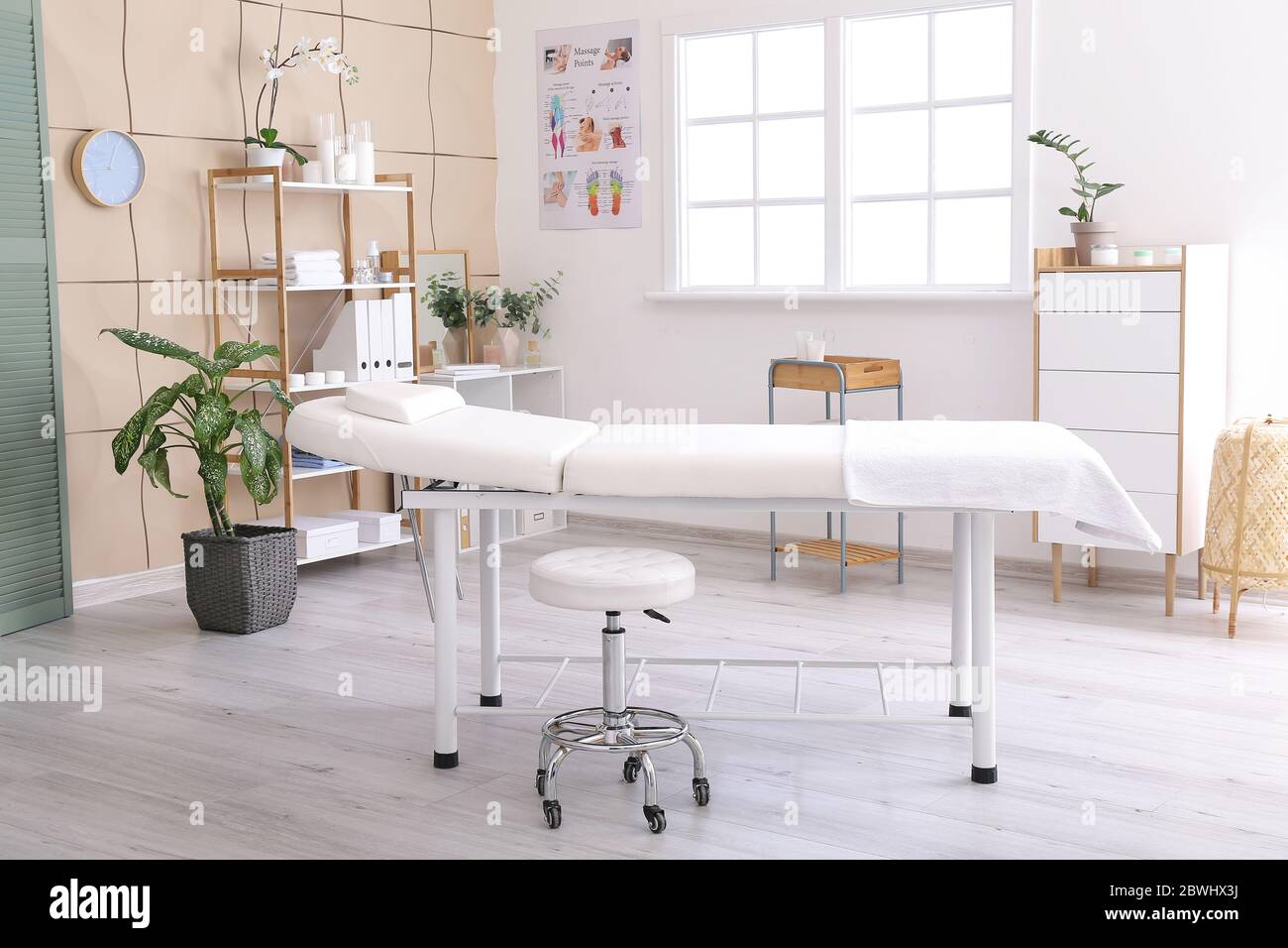 Office of massage therapist in modern medical center Stock Photo - Alamy