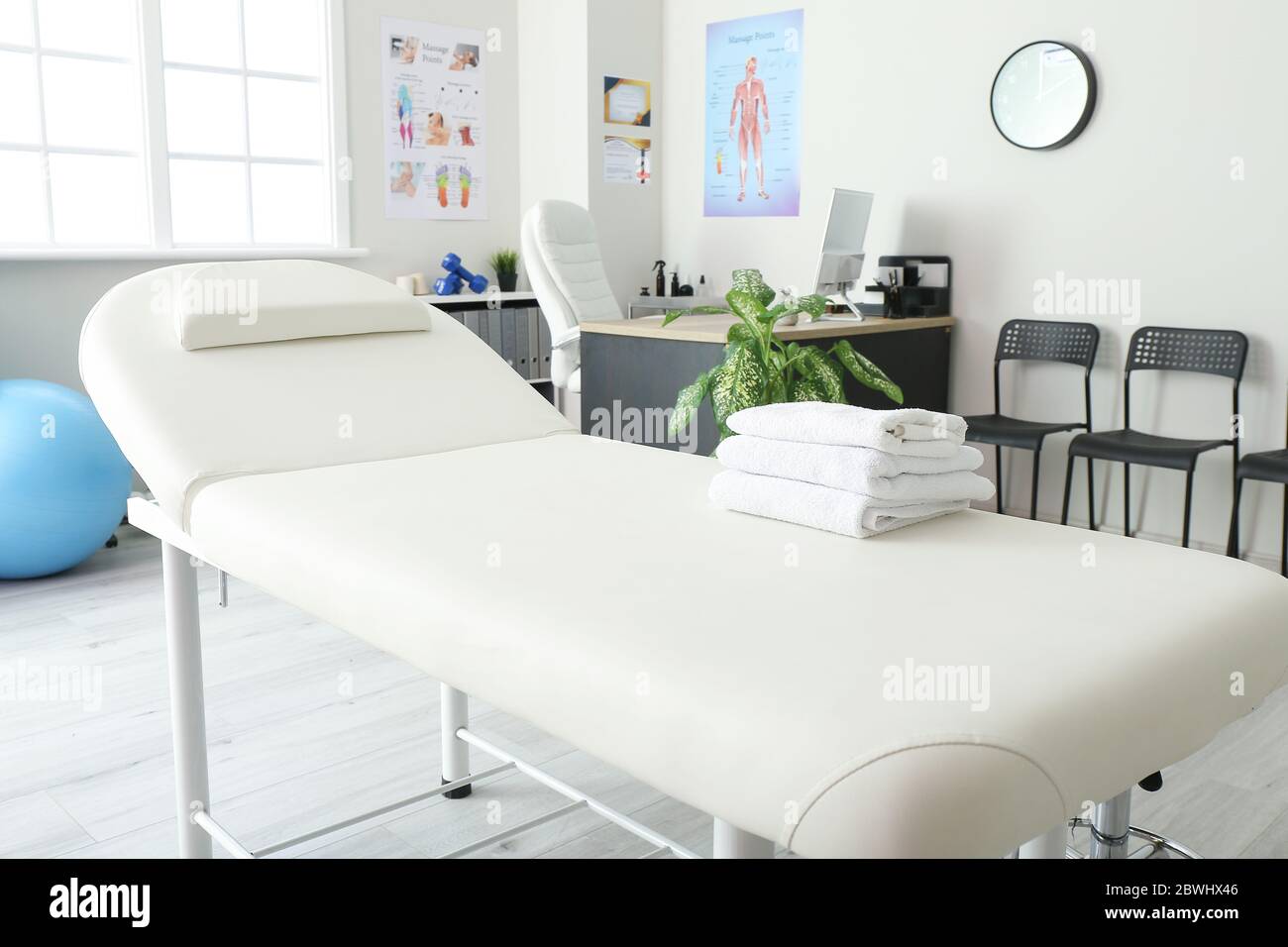 Office of massage therapist in modern medical center Stock Photo - Alamy