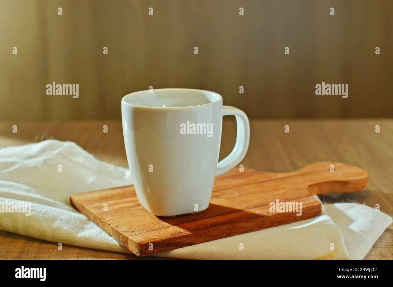 Empty tea cup white creative hi-res stock photography and images - Alamy