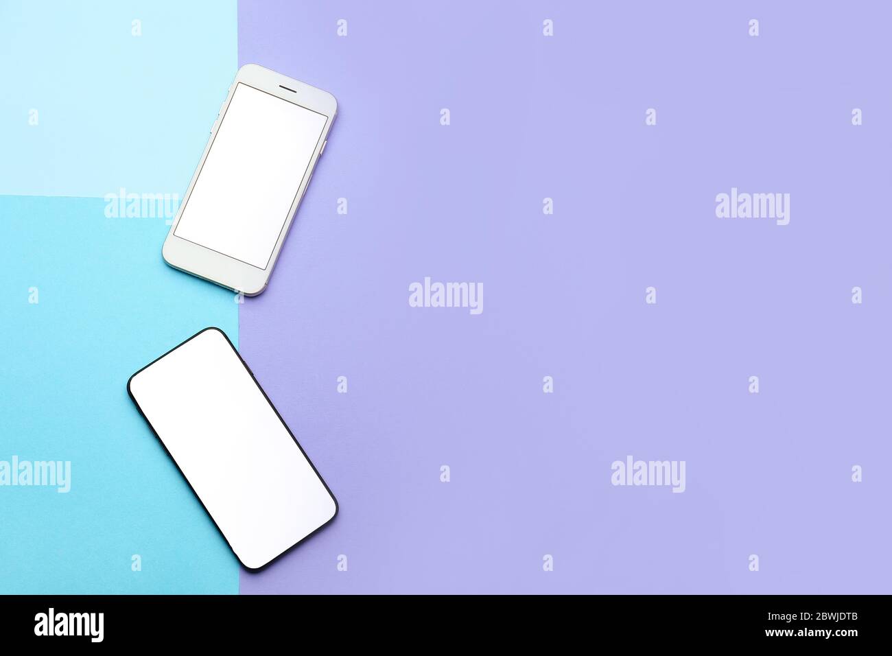 Modern mobile phones hi-res stock photography and images - Alamy
