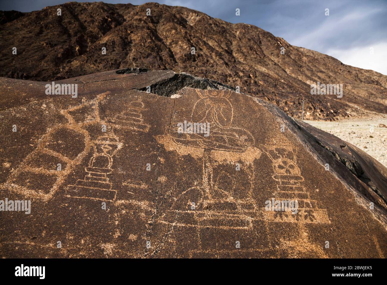 Ancient rock engravings, Indus valley, Chilas, Gilgit-Baltistan ...
