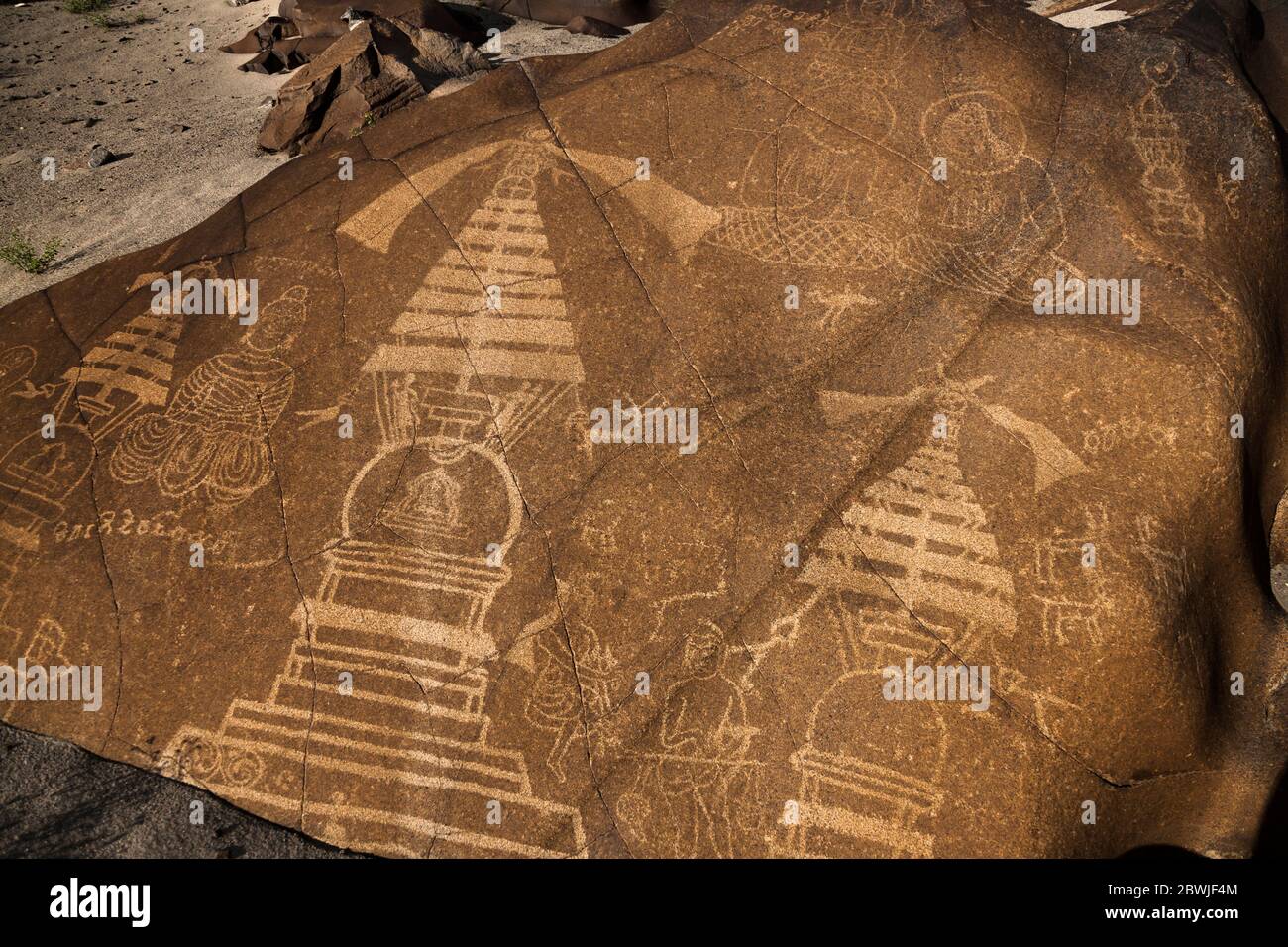 Ancient rock engravings, Indus valley, Chilas, Gilgit-Baltistan ...