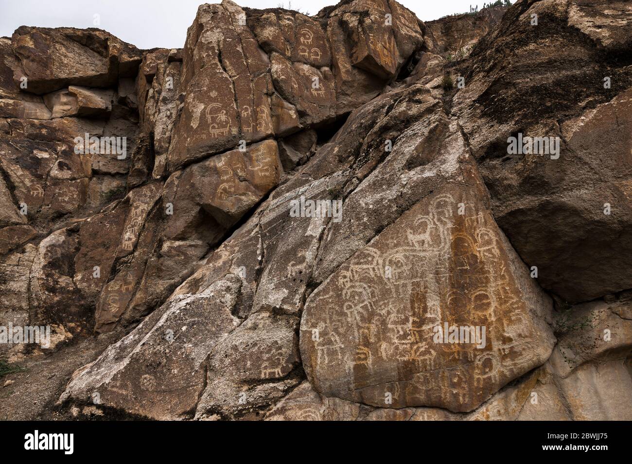 Sacred Rock of Hunza, Ganish Rock Carving, Ancient rock engravings ...