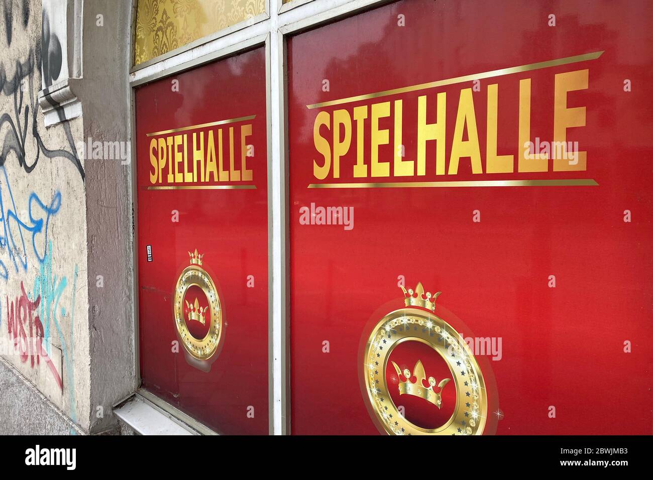 Munich, Deutschland. 28th May, 2020. Facade, window of an arcade in ...