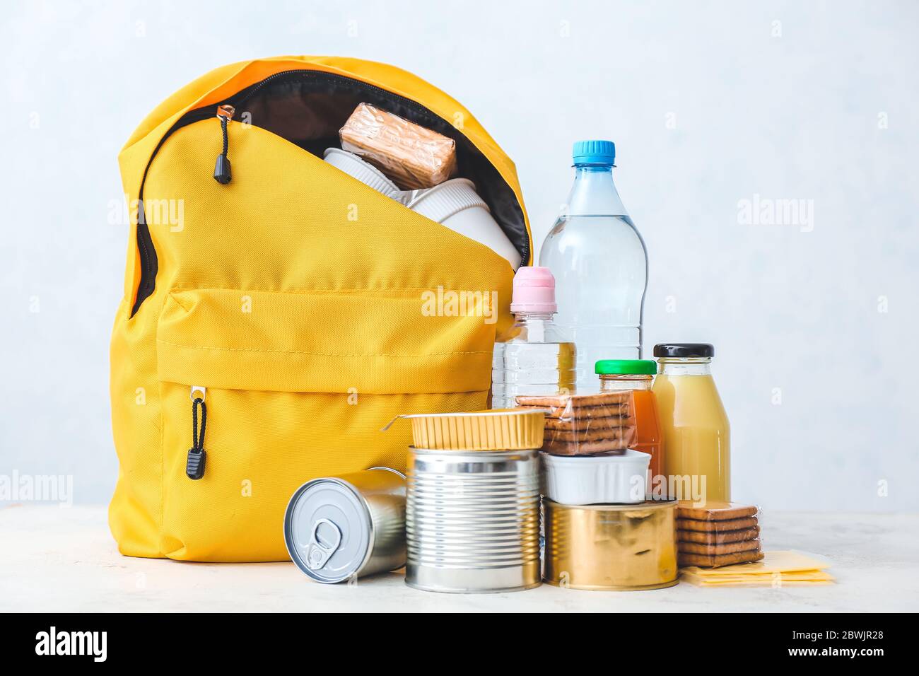 Free food providing program hi-res stock photography and images - Alamy