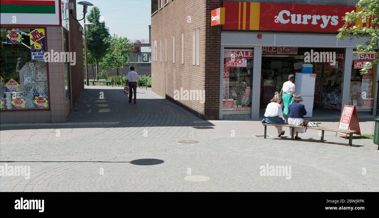 1995, people shopping in Consett town centre, North East England Stock ...