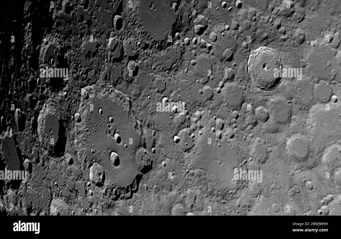 Astronomical definition hi-res stock photography and images - Alamy