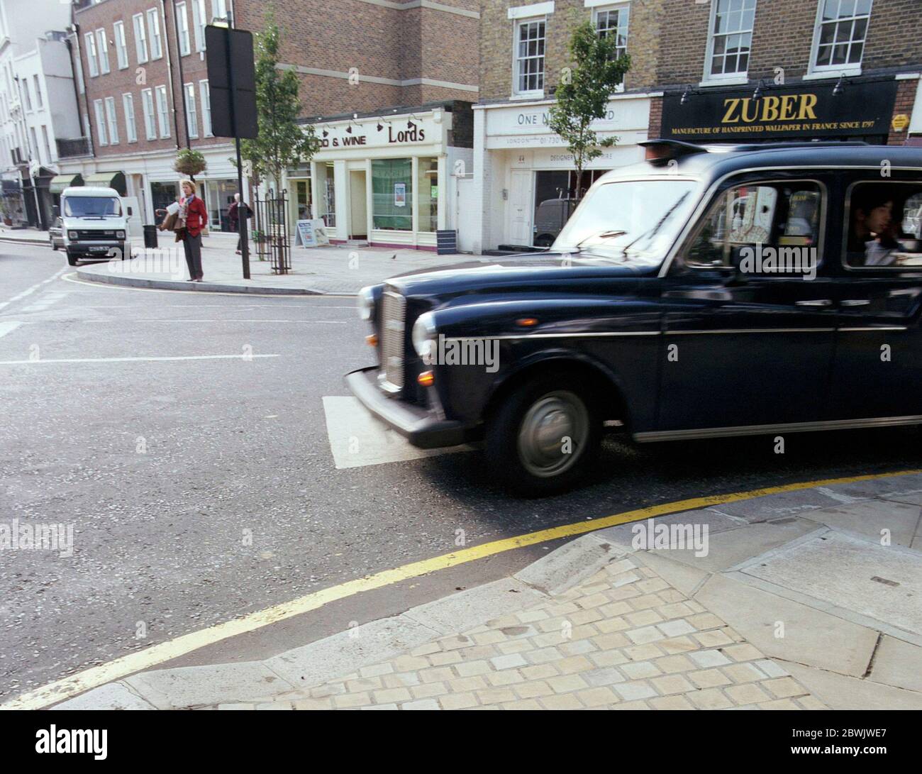 Street scene in Orange Square, Pimlico, London, south East England, UK ...